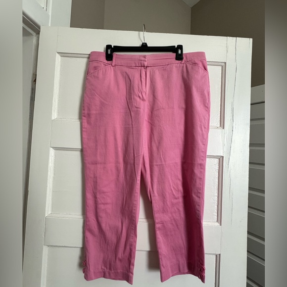 Counterparts | Pants & Jumpsuits | Womens Counterparts Pink Capri Size ...